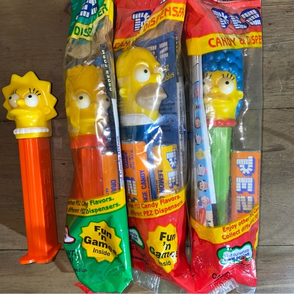 PEZ | Toys | Vintage The Simpsons Pez Candy Dispenser 9s The Family Set ...